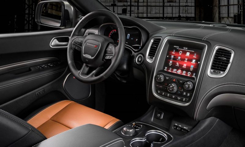 Dodge Durango Brings Platinum Highlights Inside | Stellantis Blog