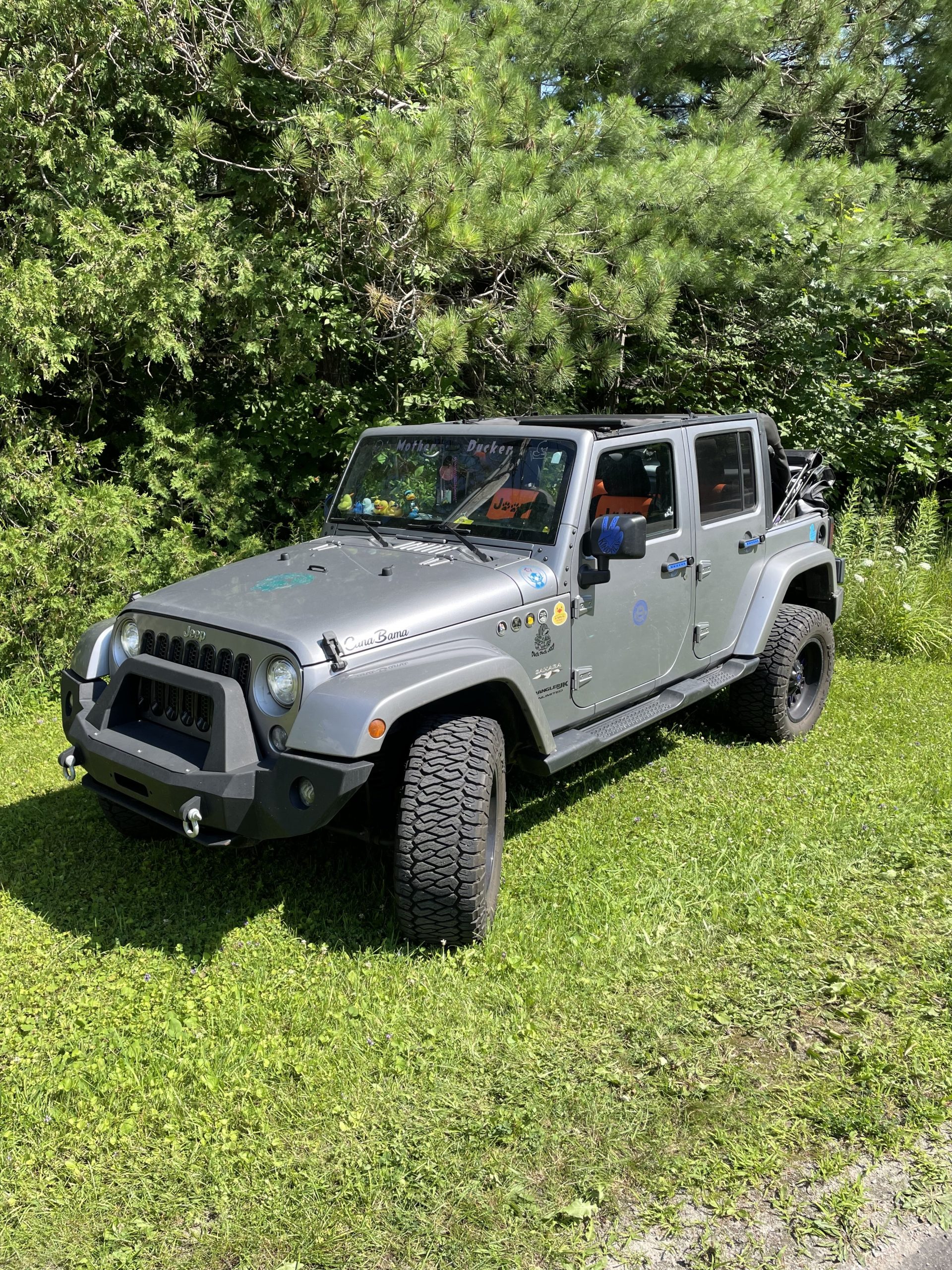 Spreading cheer is just ‘Ducky’ for Jeep® brand vehicle owner ...