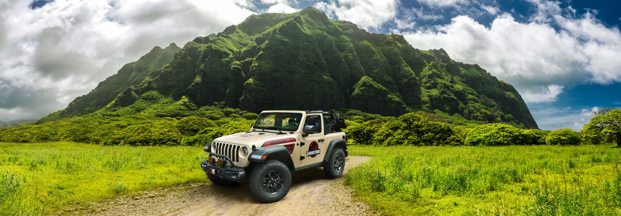 Jeep® Graphic Studio Launches Jurassic Park Package to Celebrate 30th ...