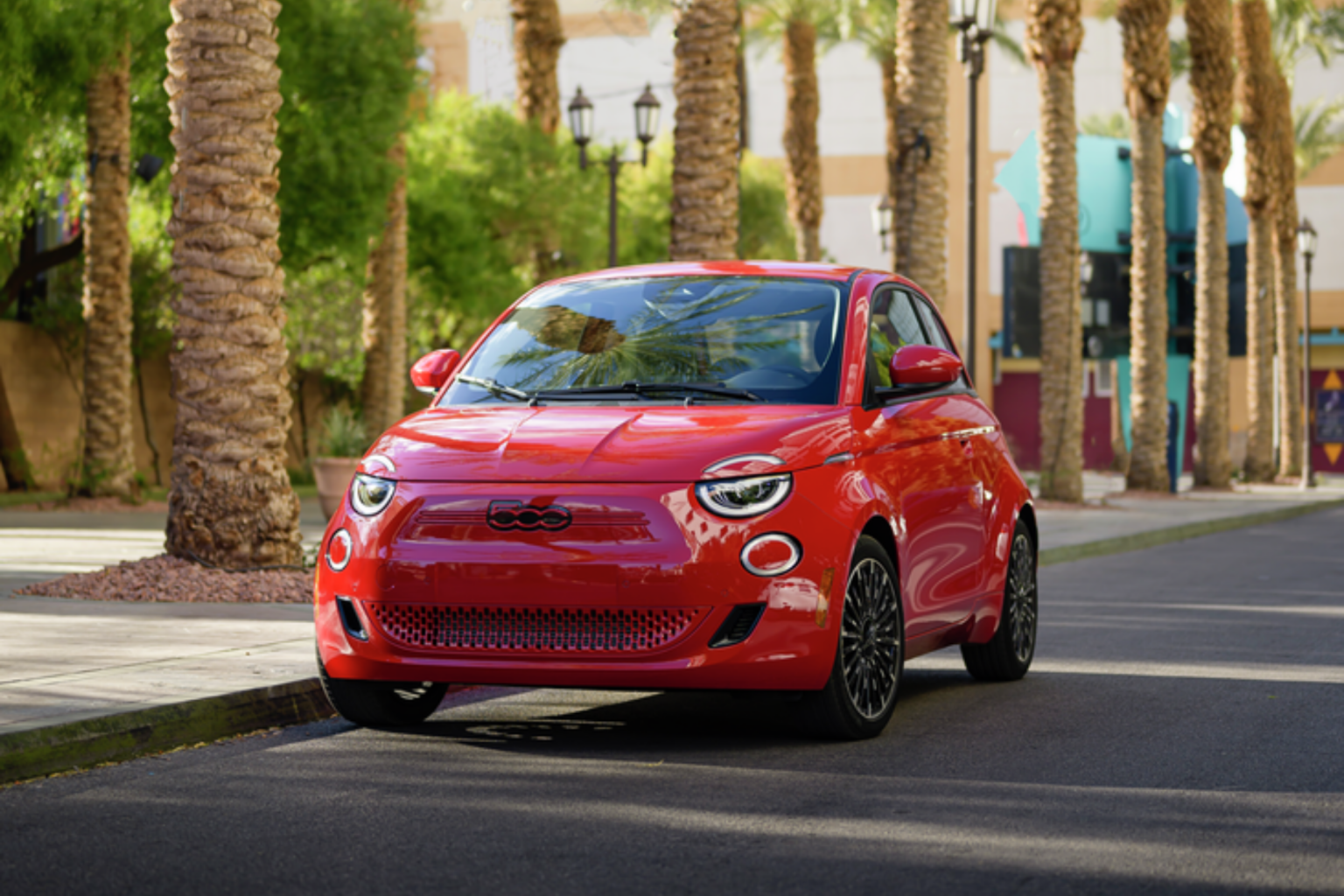 Fiat 500e: First Stellantis BEV for US Rolls Off the Line | Stellantis Blog